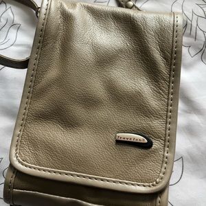 Travelon | Bags | Travelon Crossbody Purse | Poshmark